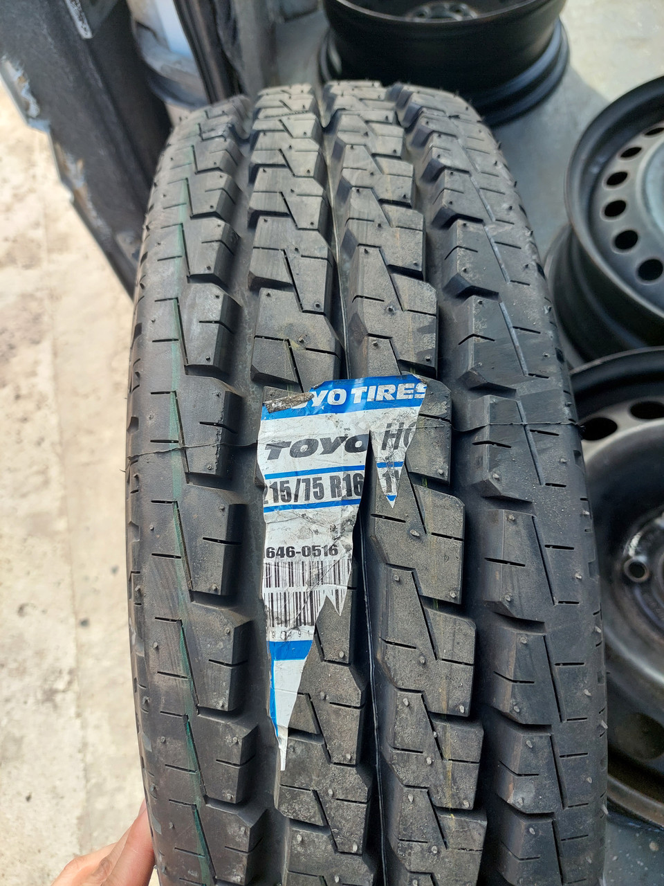 Купити Шини вантажні літо 215.75.R16c Toyo шина лето 215 75 16, ціна 2800 ₴ - Prom.ua (ID ...