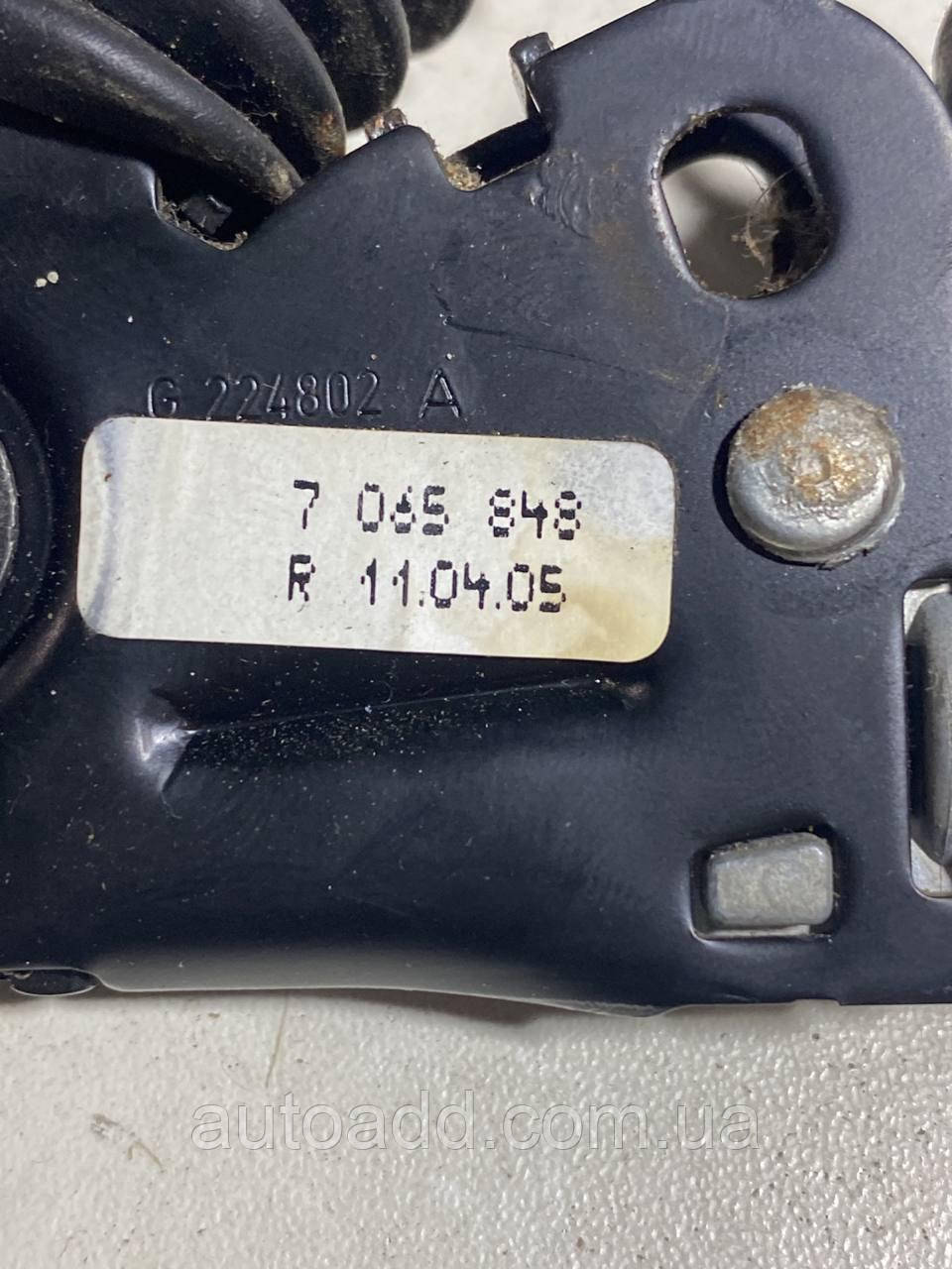 Купить Замок піропатрон ременя безпеки правий 7065848 BMW E60 2003-2010 ...