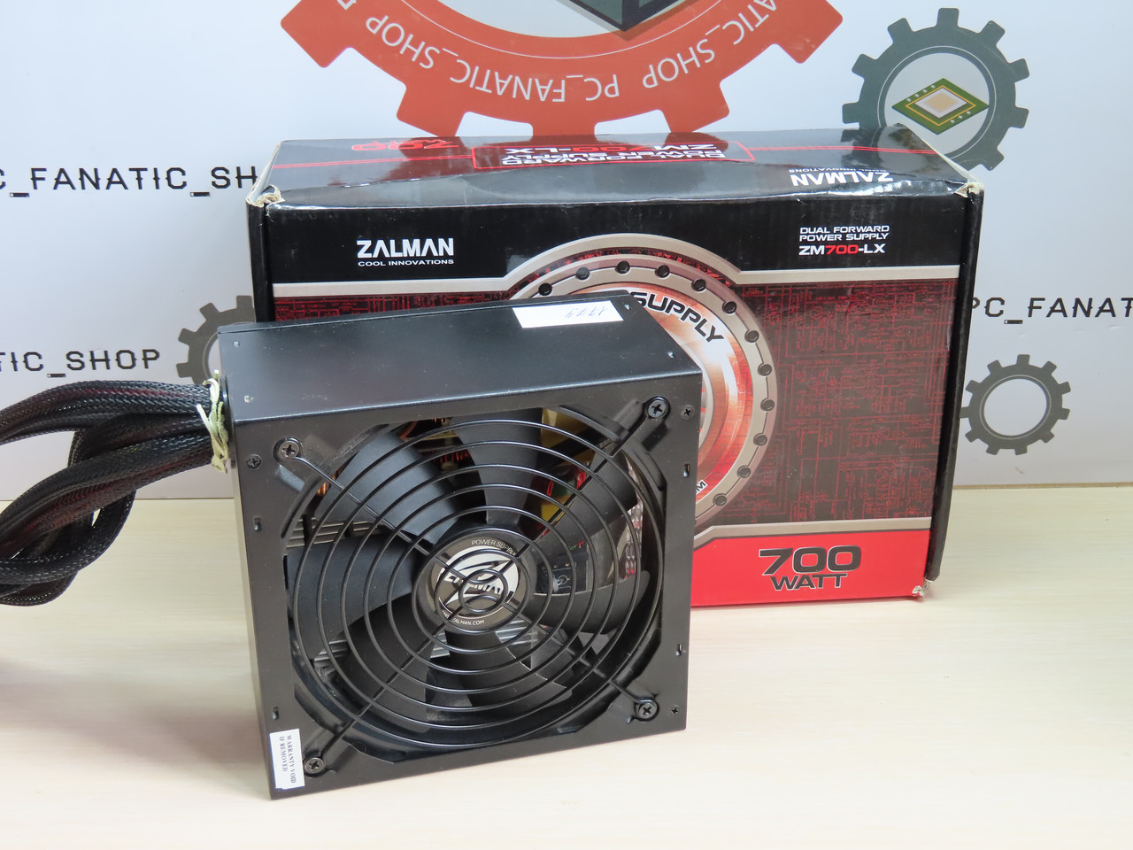 Купить Блок питания 700W ZALMAN ZM700-LX, цена 1750 ₴ — Prom.ua (ID ...