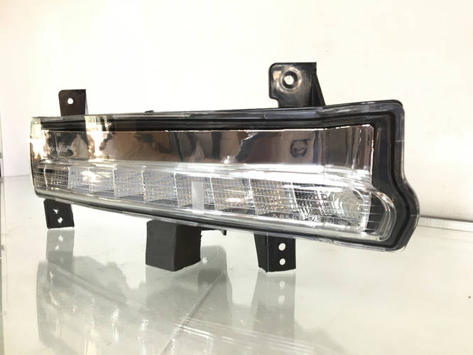 Поворотник Led Jeep Compass 17- 55112720AB правый (ID#1908804319), цена ...