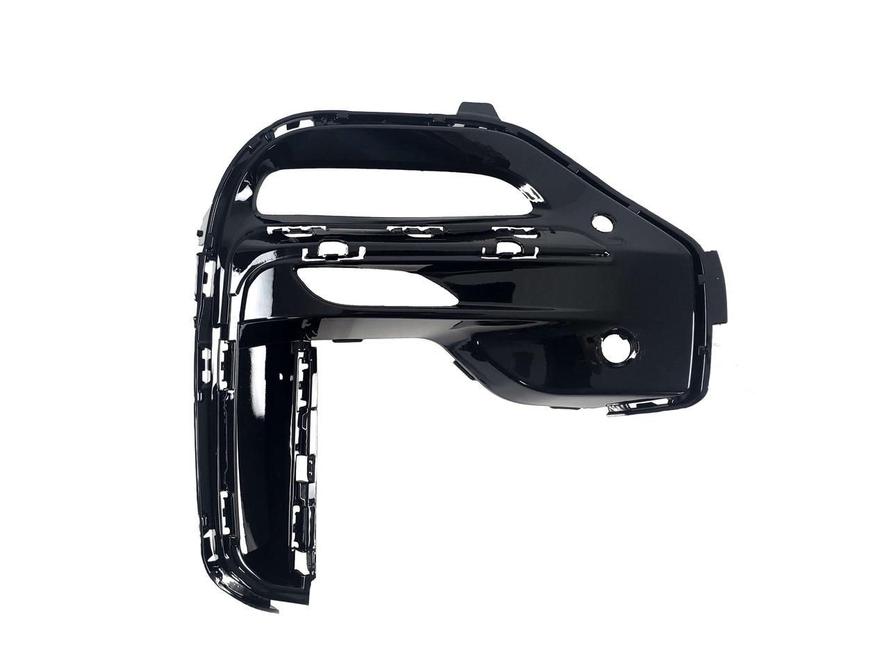 Рамка под туманку правая в бампер M-Paket на BMW X5 G05 2018-2022 года ...