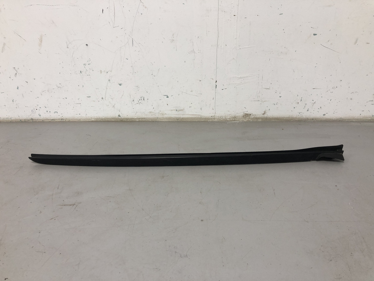 Купить Молдинг лобового скла правий BMW 3 G20 51317427874 2019-, цена ...