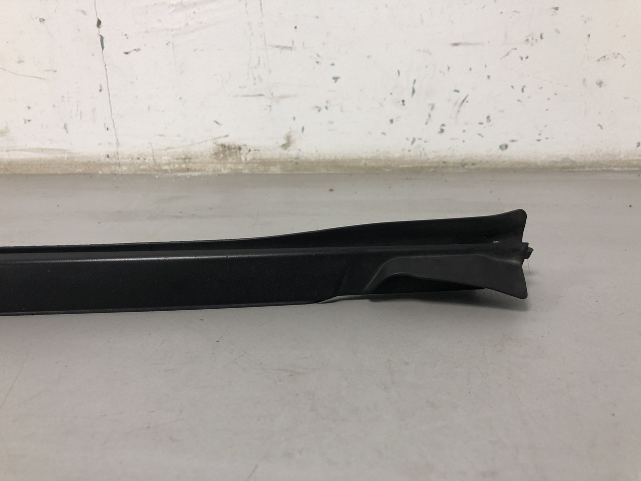 Купить Молдинг лобового скла правий BMW 3 G20 51317427874 2019-, цена ...