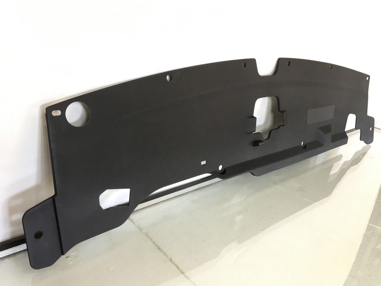 Накладка телевизора Jeep Compass 2021-2023 передней панели суппорта ...