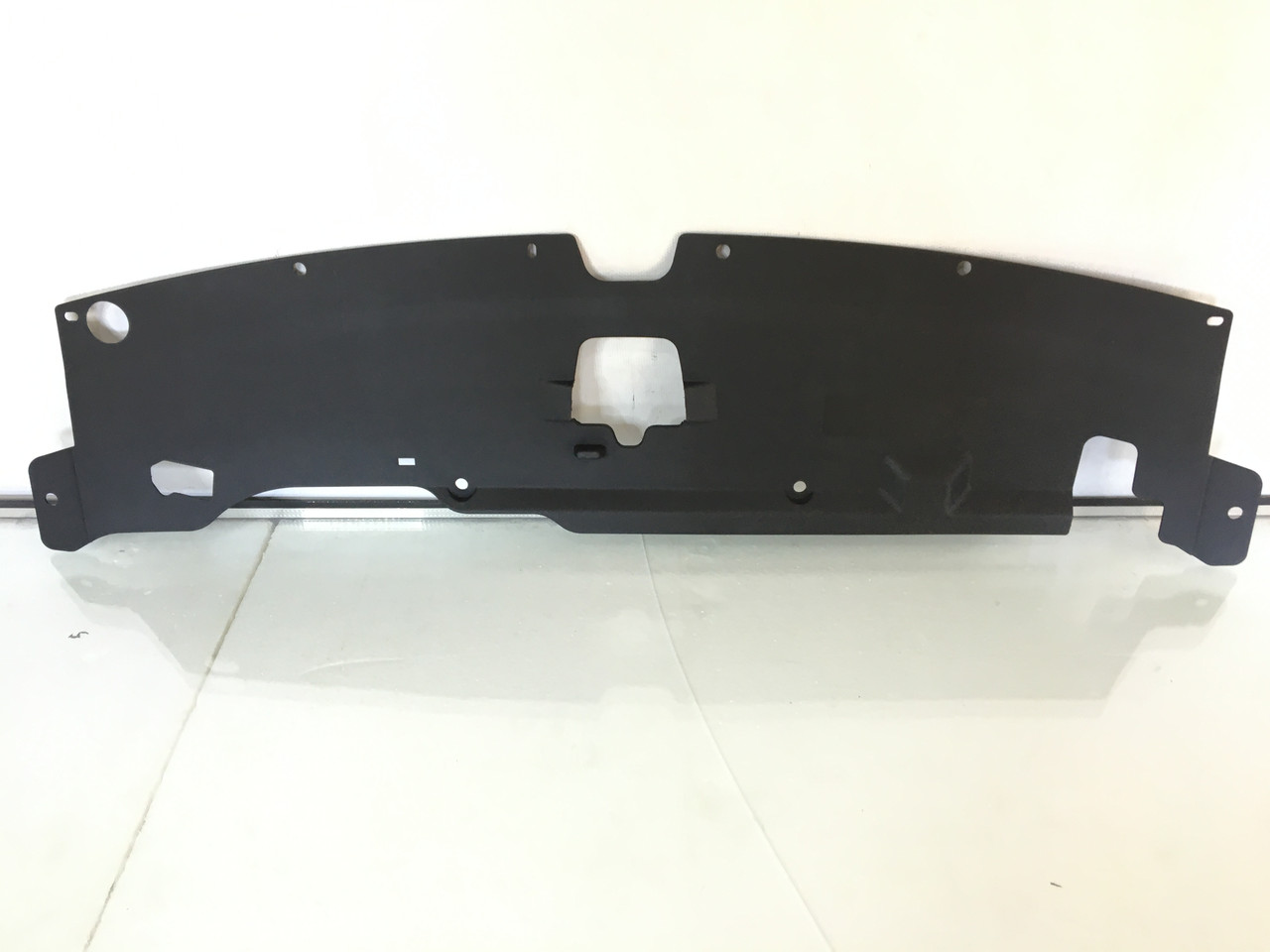 Накладка телевизора Jeep Compass 2021-2023 передней панели суппорта ...