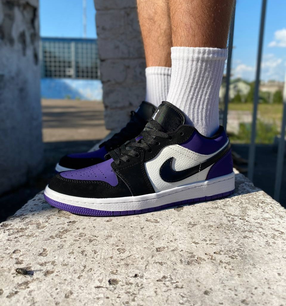 Купить Чоловічі кросівки Nike air Jordan 1 low black white purple найк ...