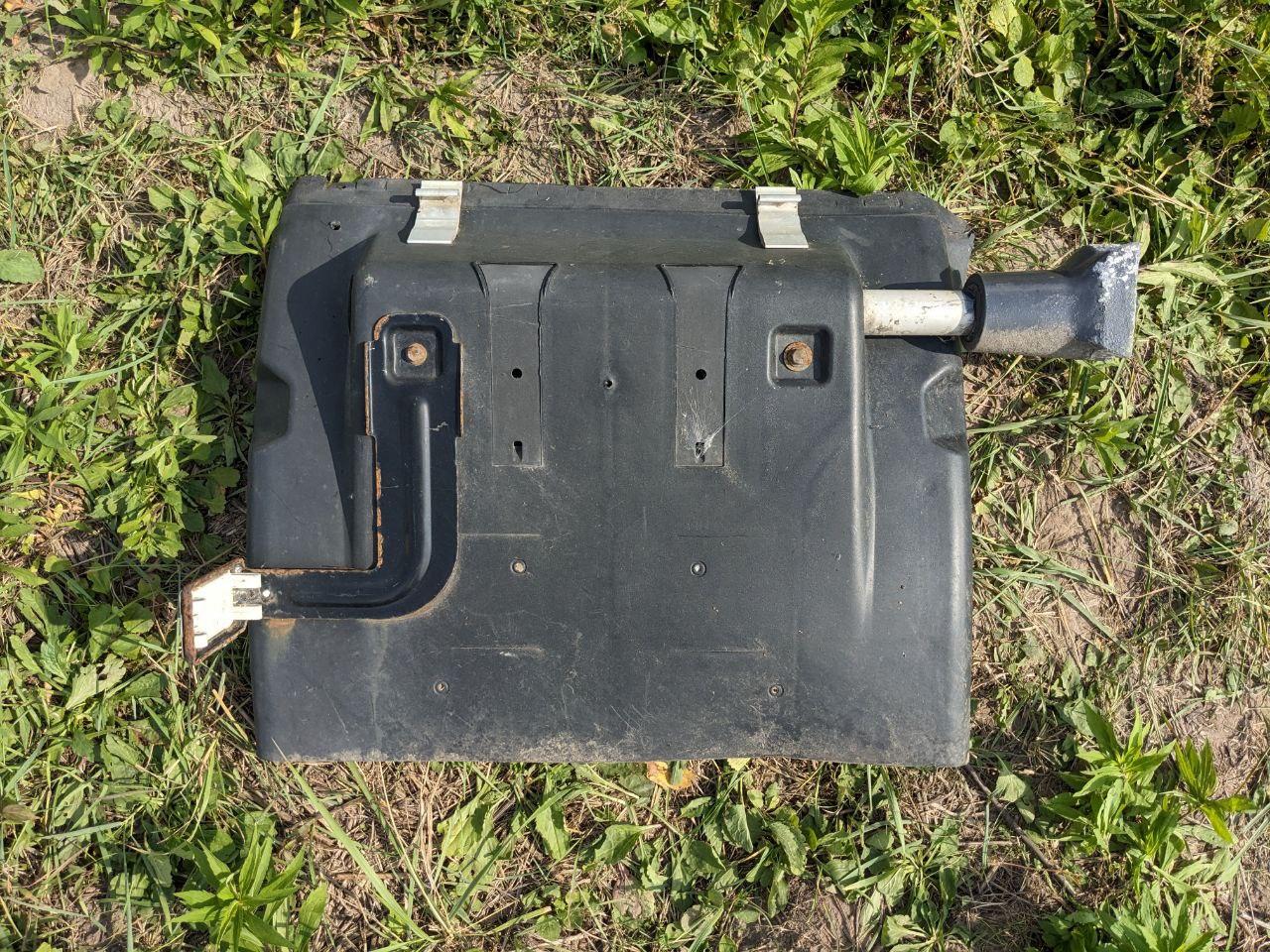 Бризговик задньої осі задня частина б/в VOLVO FM (20722838, 20392544 ...