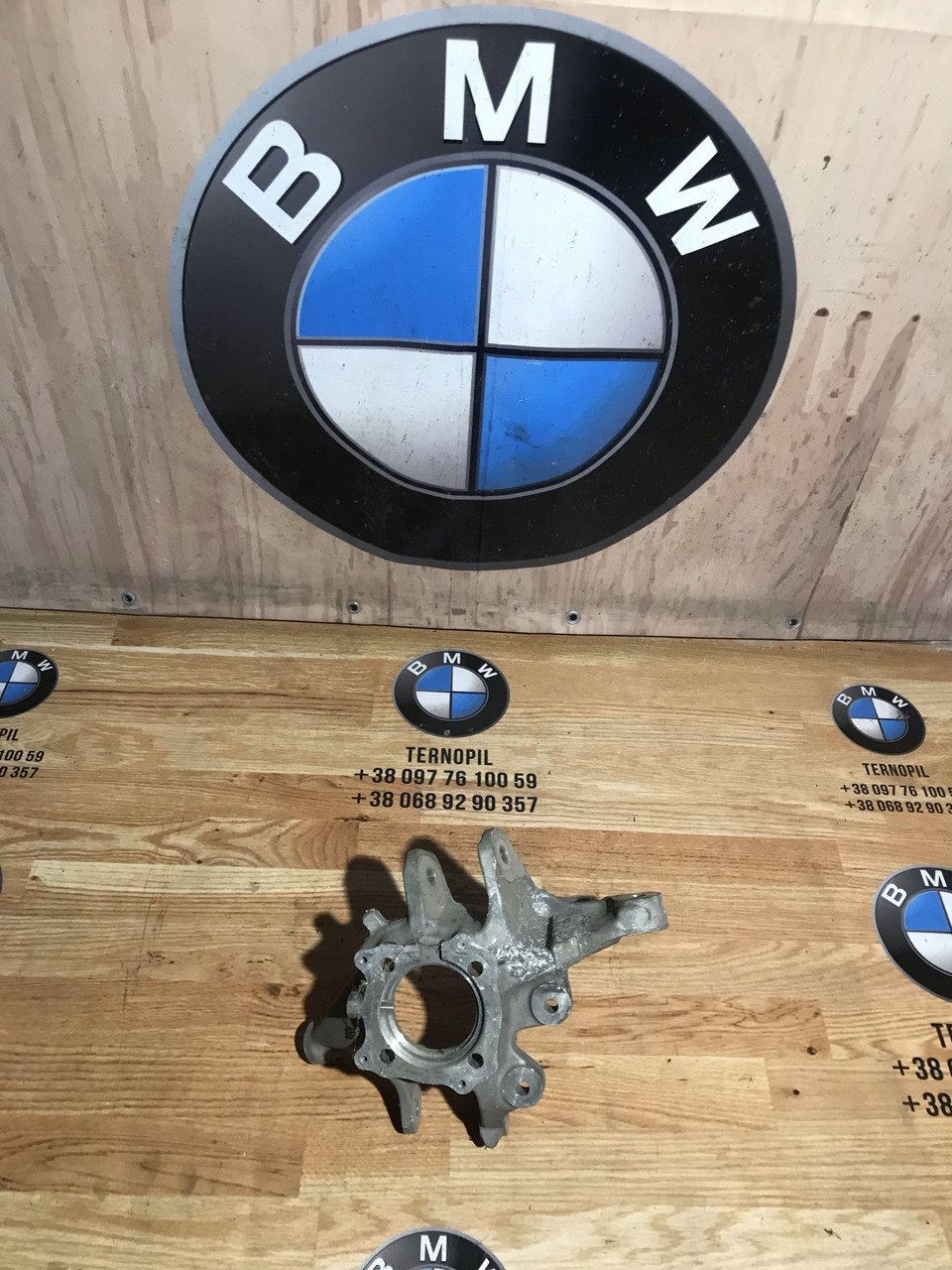 Цапфа опора задняя правая бмв bmw ф F11 33326796100 (ID#1951592801 ...
