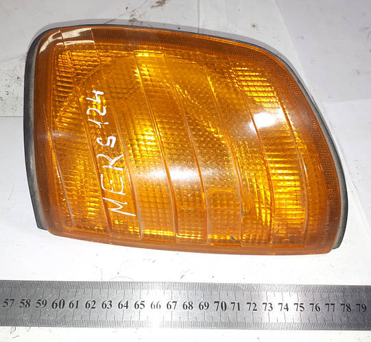 Фонарь указатель поворота желтый левый Mercedes Benz Мерседес Бенц 124 ...