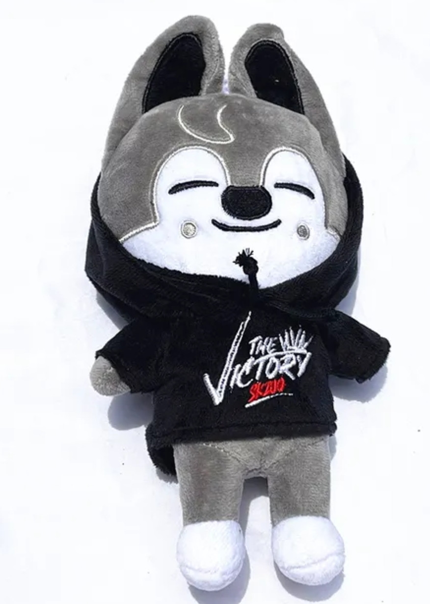 Купить Бан чан в толстовке 20 см stray kids серії skzoo мягкая игрушка ...