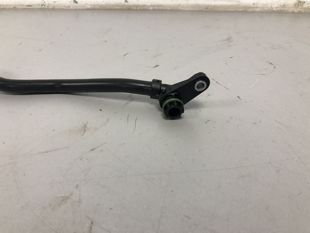 Купить Трубка охолодження BMW X3 G01 17228654880 2017-, цена 1026 ...