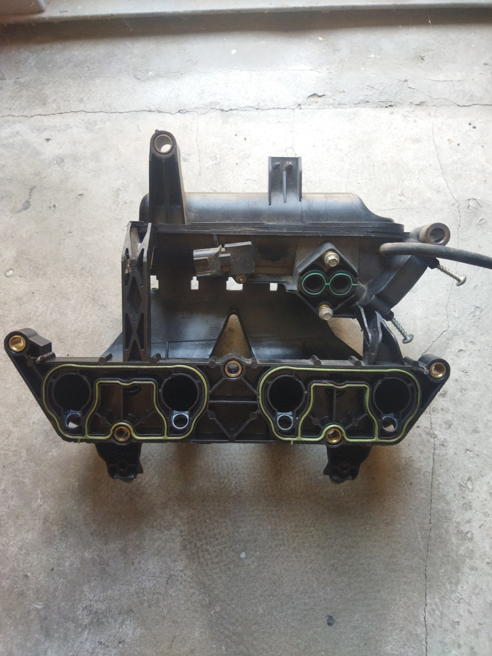 Купить Впускной коллектор Форд 1.3 бензин,1599679,2S6U9424CD,Б\У ...