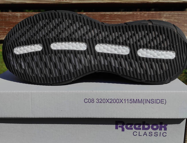 Купить ТЕРМО Кроссовки Reebok Zig Kinetica черные, цена 2472 ₴ — Prom ...