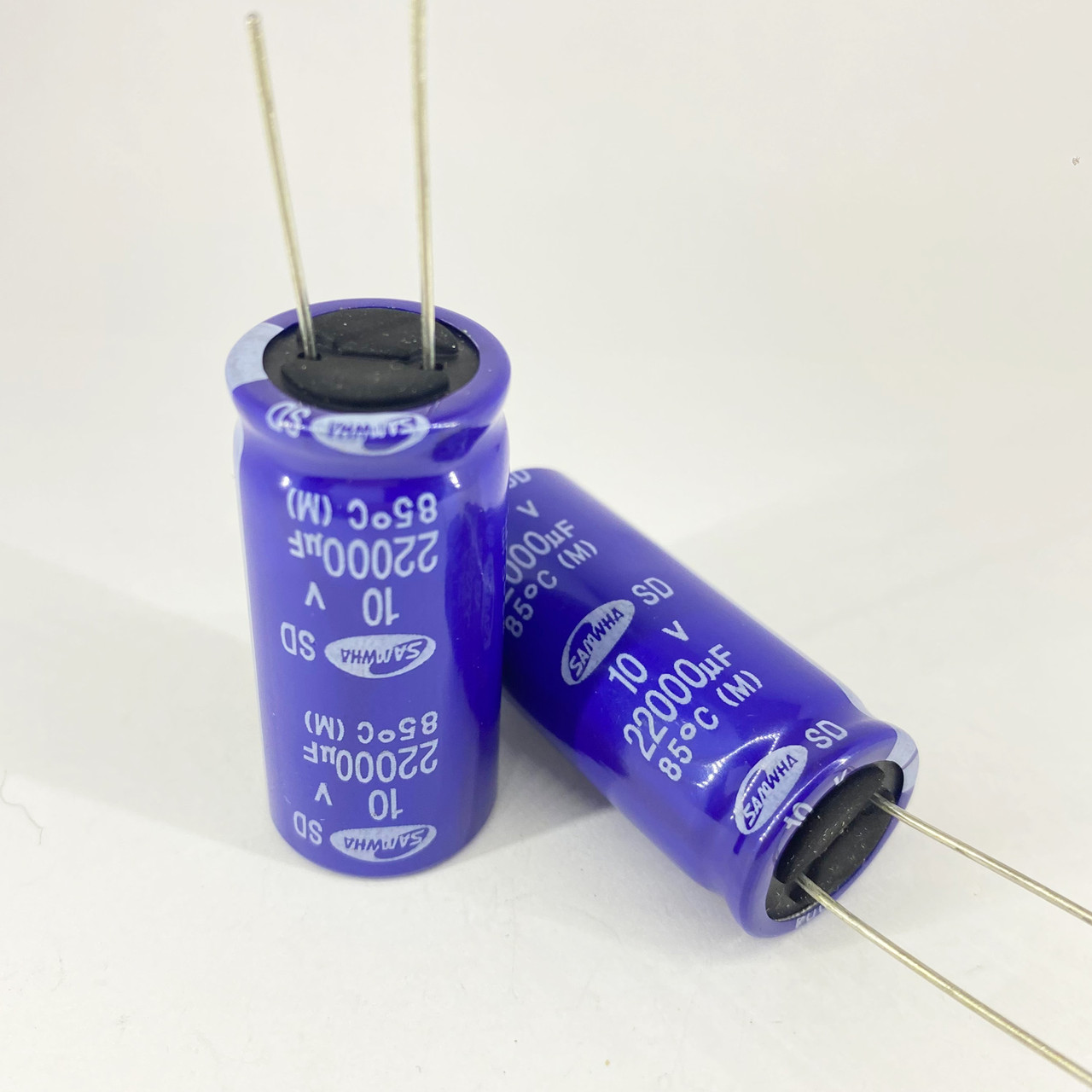 Купить Электролитические конденсаторы 22000 мкф x 10 В - 18x40 мм 85 °C ...