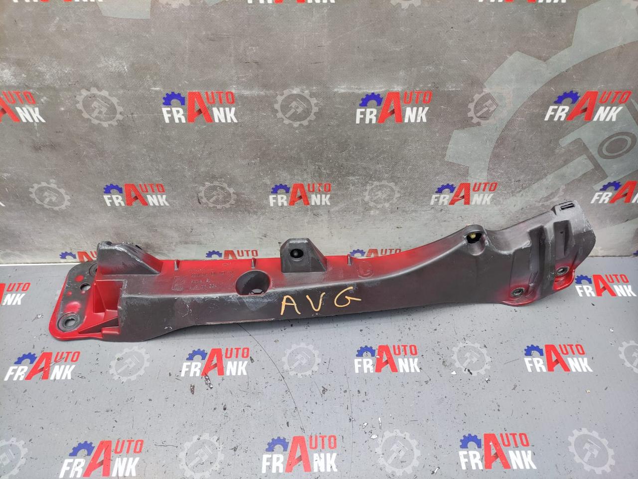 Кронштейн кріплення крила переднього лівого 8200314930 для Renault Clio ...