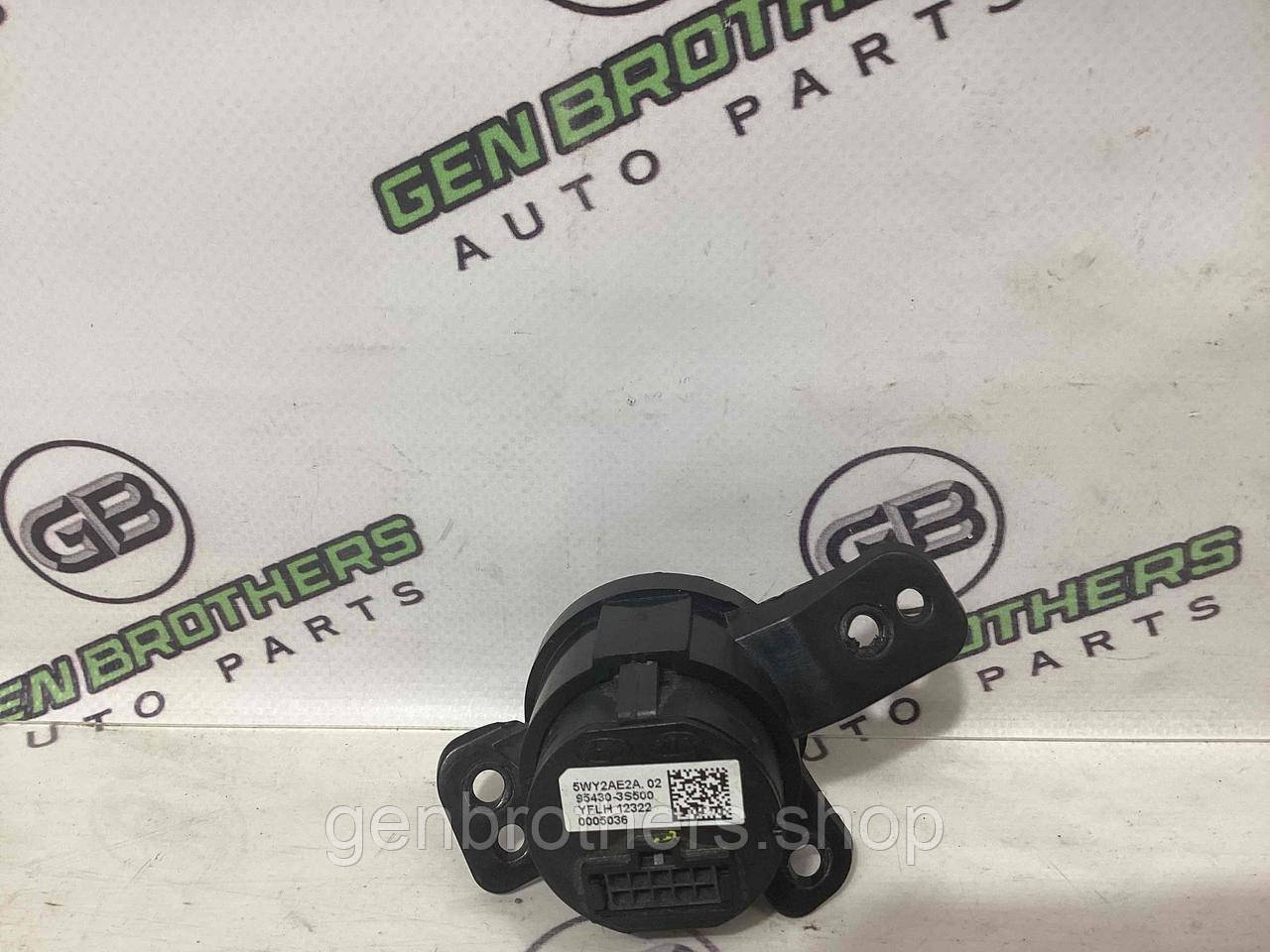 Купити Кнопка запуску двигуна, корпус 954303S500 Hyundai Sonata YF ...