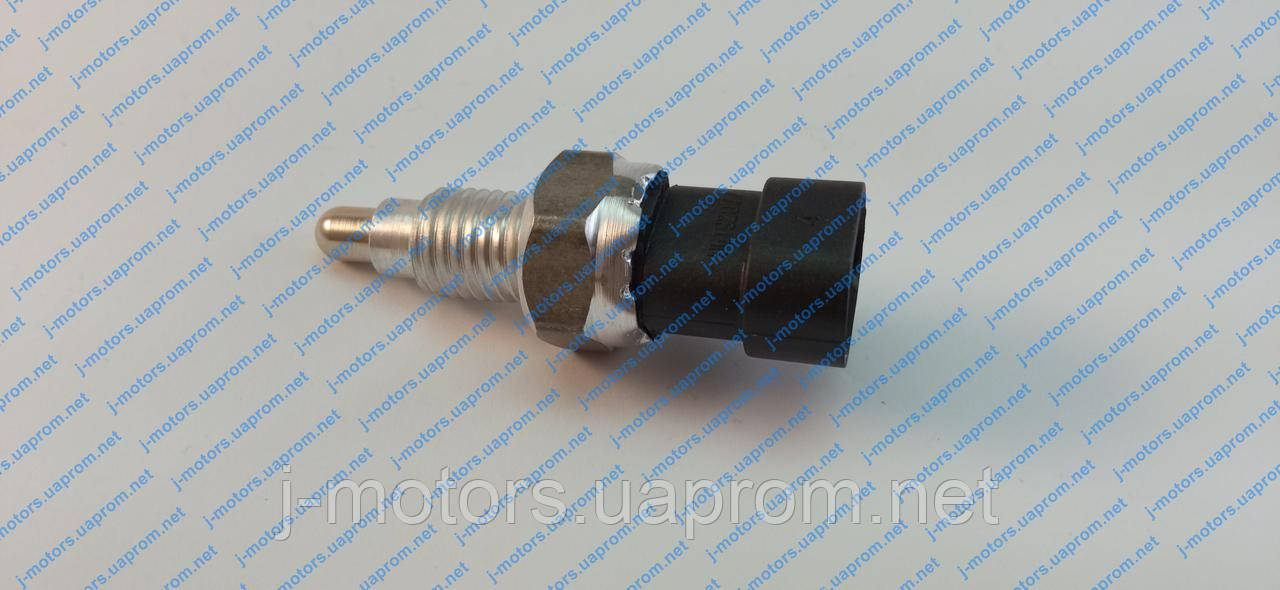 Датчик включатель света заднего хода Дэу Шевроле - GM 96192077 (ID ...