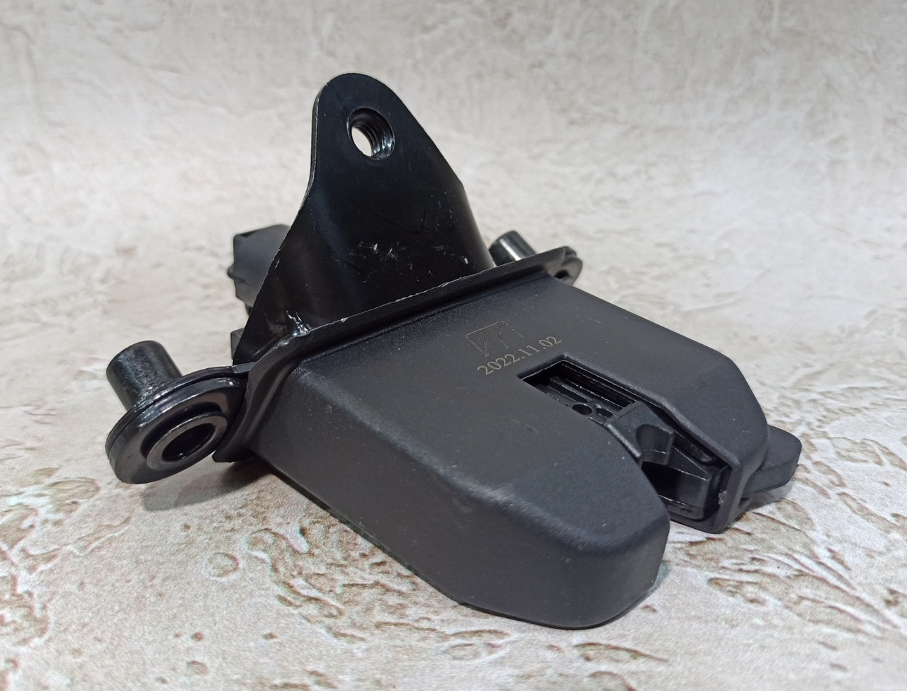 Замок крышки багажника ляды 1Z5827501D Новый Шкода Октавия А5 Скаут ...