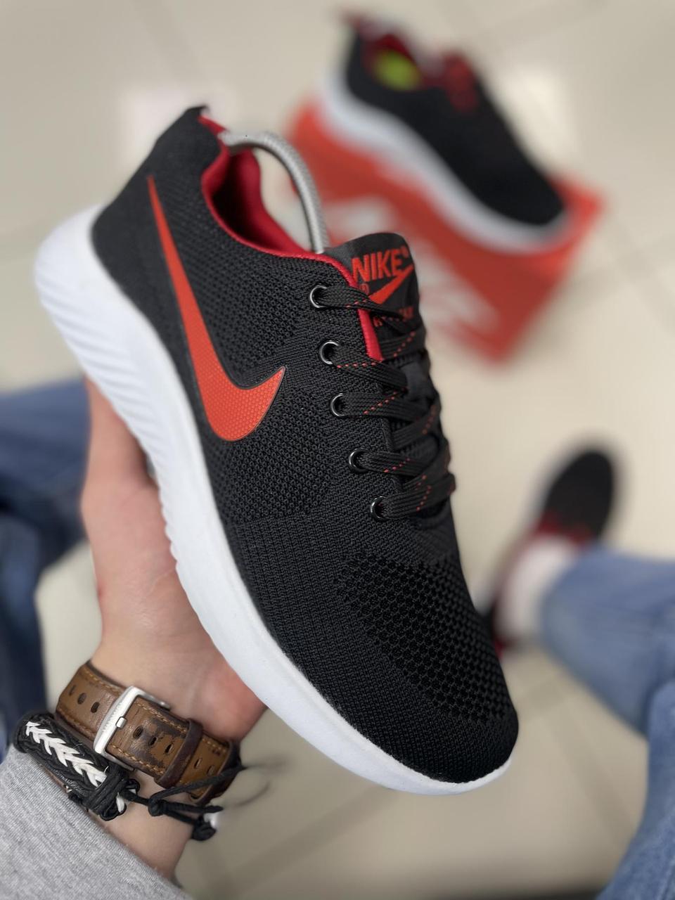 Черные мужские кроссовки Nike Air Max на сеточке черные с красным (ID ...