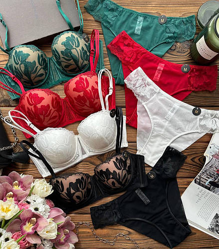 Женское нижнее белье с цветочной вышивкой комплект - балконет черный ...