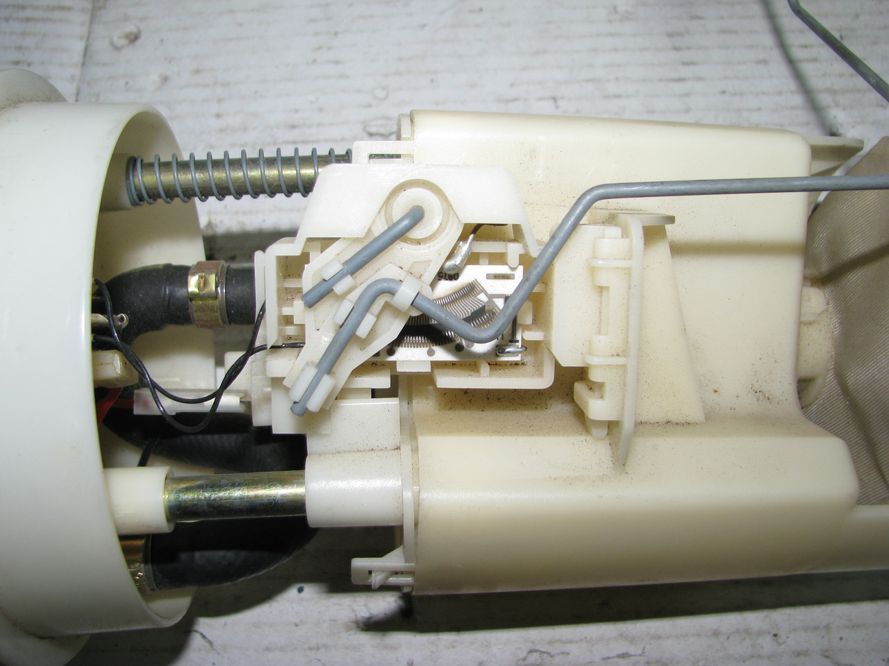 Б/в датчик рівня палива Volvo S40/V40 1.6-2.0, 30864216, MARWAL ...