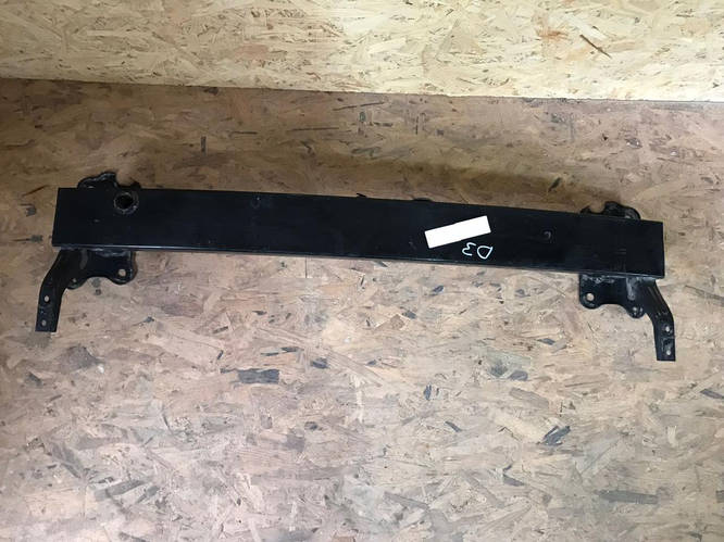 Підсилювач бампера переднього Hyundai Tucson 3 (2015-2019) дорест ...