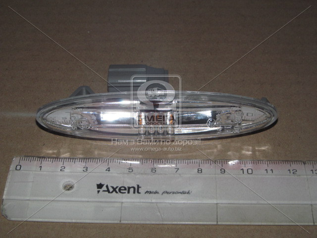 Повторитель поворота в крыле R/L Toyota Camry 06-11 Highlander Lexus ES ...