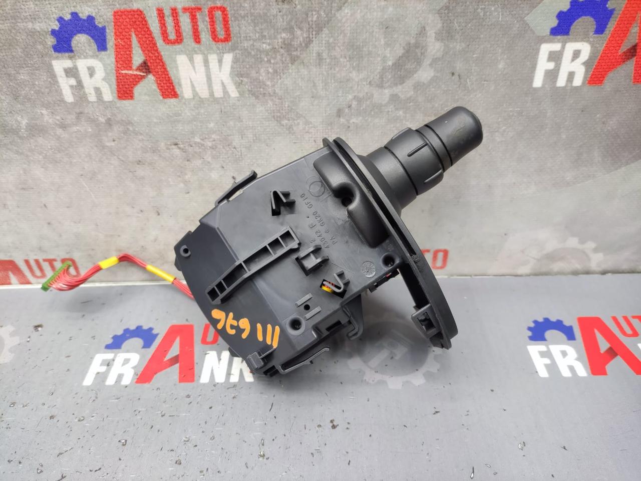 Переключатель подрулевой света/ поворотов 255405605R для Renault Clio ...