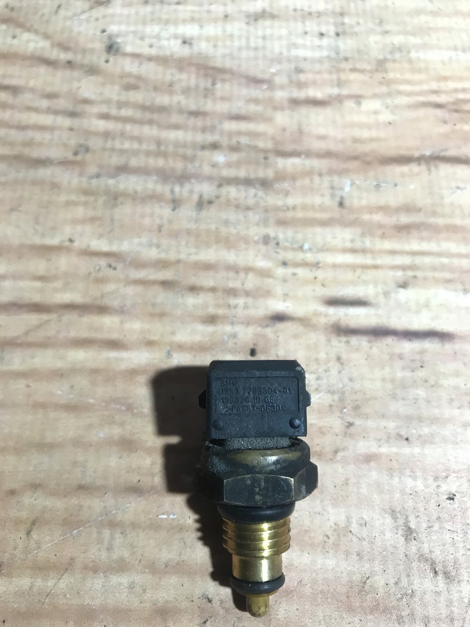 Датчик температуры топлива бмв bmw е E46/53/60/61/63/64/65/66 /83/87/90 ...