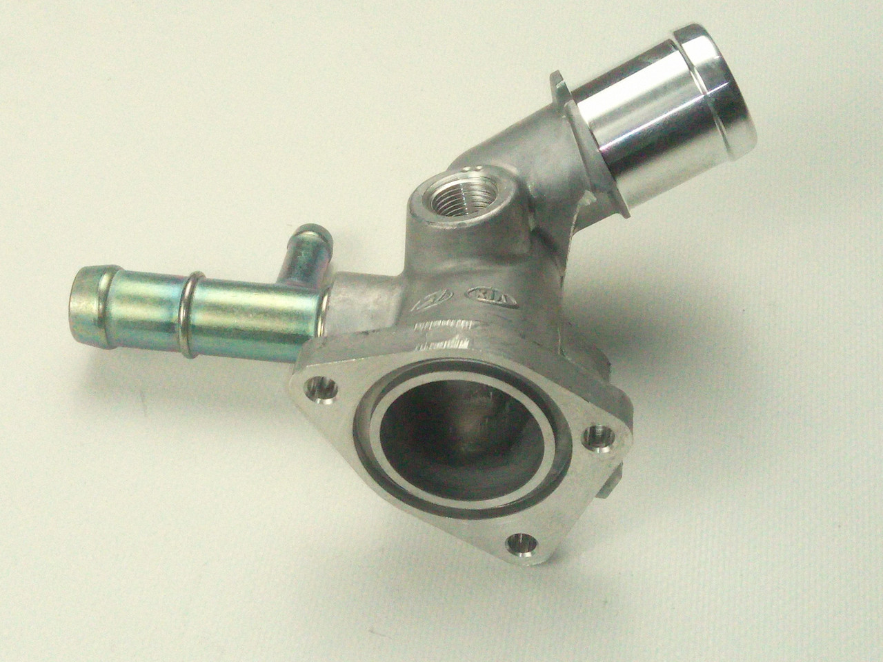 Корпус термостата Hyundai/KIA, MOBIS (256202B003) фланец (25620-2B003 ...