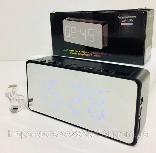Настольные часы на аккумуляторе + встроенное FM радио, mp3 плеером ...