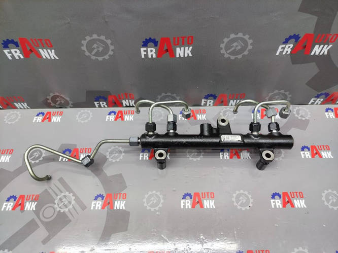 Топливная рейка/ Рампа форсунок 9681909680 для Citroen/ Fiat/ Ford ...