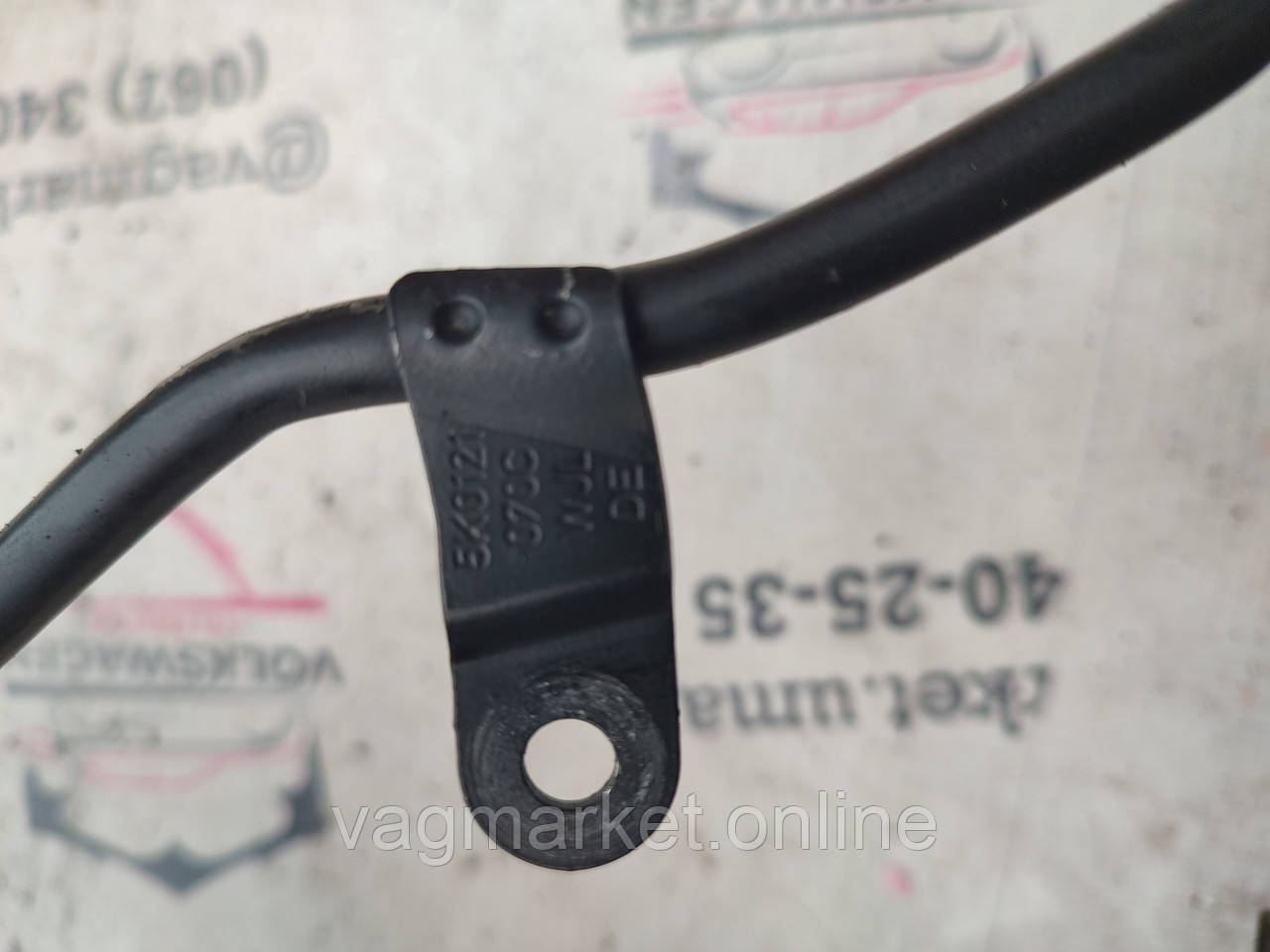 Патрубок системы охлаждения 1.6tdi VW Passat b7 5K0121070C (ID ...