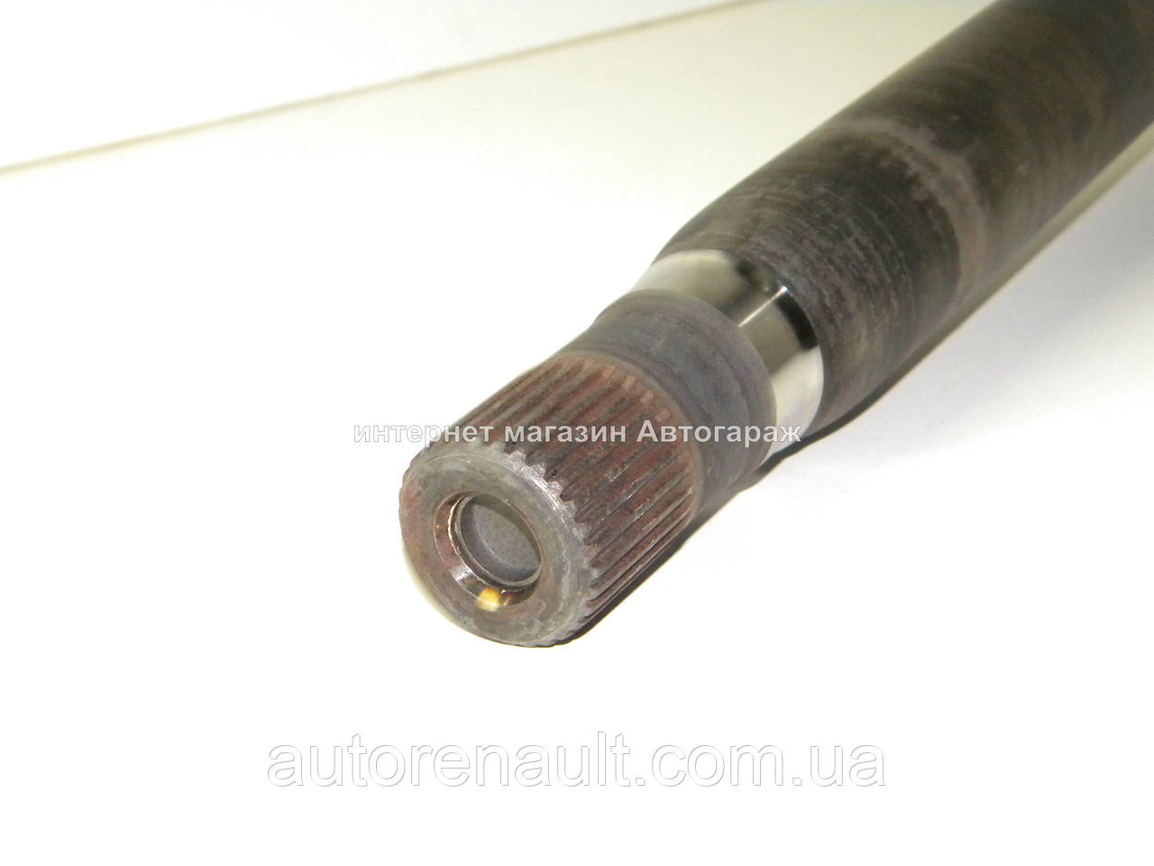 Купить Полуось задняя справа (z=30/L943 с подшипником) на Фольксваген ...