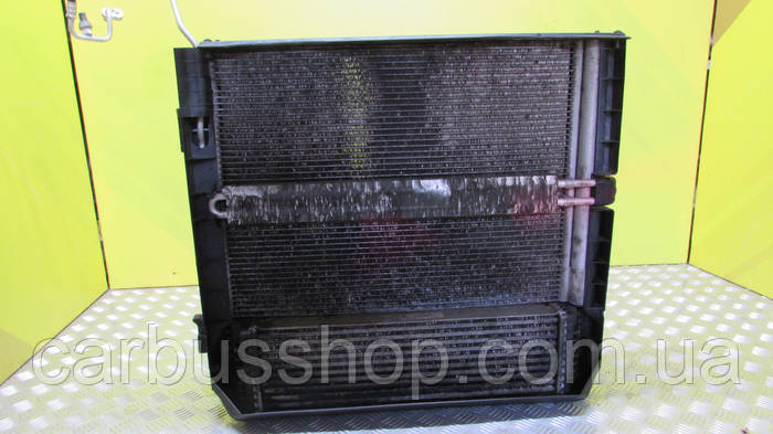 Кронштейн (кріплення) радіатора BMW X5 E70 (2007-2010) дорестайл ...