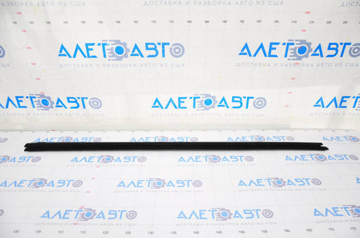 Ущільнювач скла задній правий Toyota Sienna 11-17 внутрішній 6817308030 ...