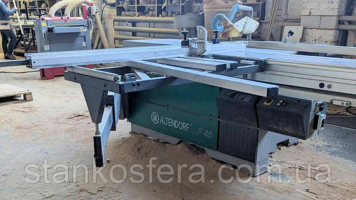 Форматный станок Altendorf F45 бу 2004г. для раскроя ДСП, MDF, фанеры ...