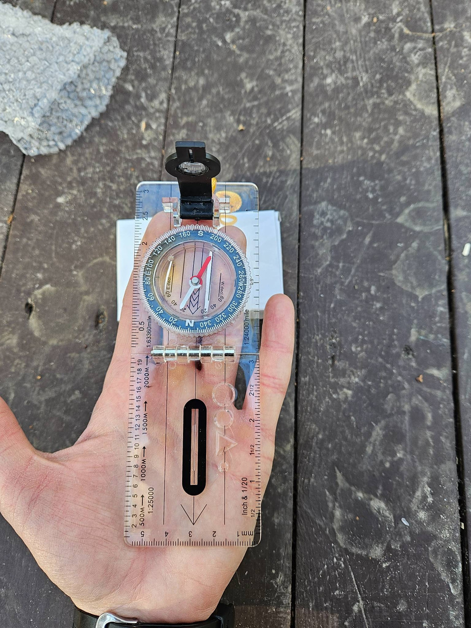 Компас жидкостный туристический для определения азимута + линейка ...