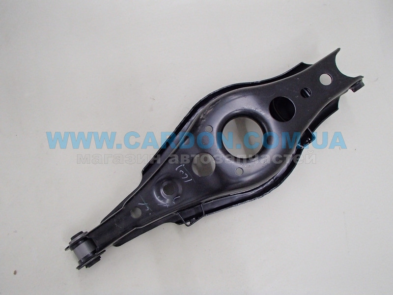 TOYOTA 48730-42040 Рычаг задней подвески правый (ID#2019116966), цена ...