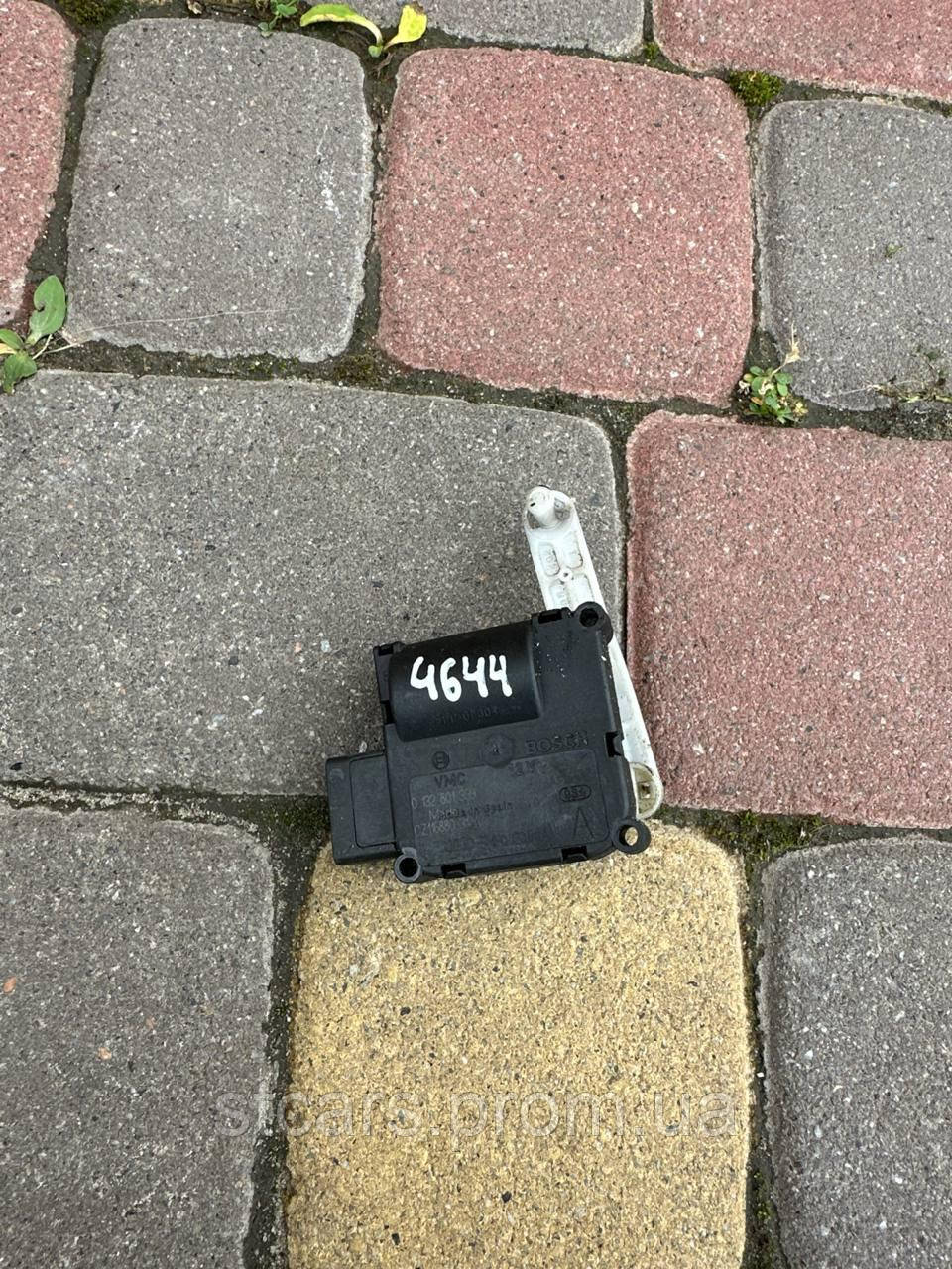 Моторчик заслонки пічки Audi A6 C6 4F0820511 (ID#2019169467), ціна: 420 ...