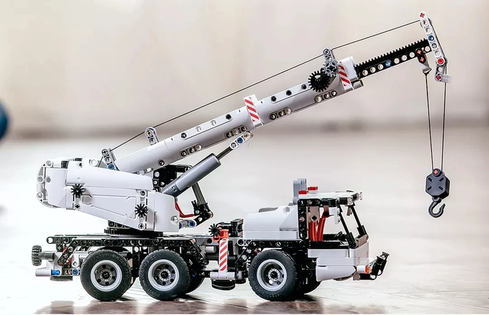 Дитячий конструктор кран Xiaomi Mitu 720 деталей Конструктор автокран ...