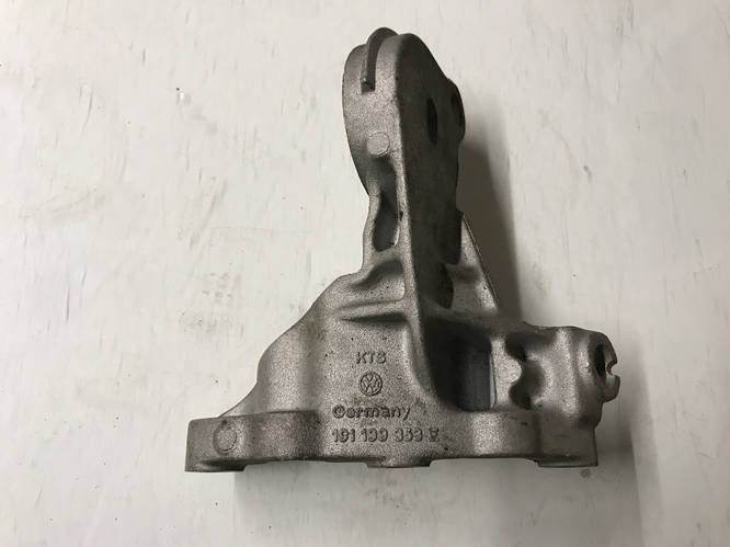 Кронштейн крепления КПП левый Volkswagen Golf II 191199353e (ID ...