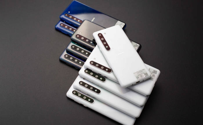 Смартфон Sharp Aguos R5G 12/256Gb Trade in (ID#2022478055), цена: 7999 ₴, купить на Prom.ua