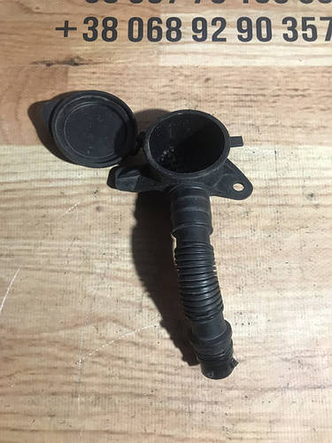 Горловина бачка стеклоомывателя бмв bmw ф F20/21/22/23/30/31/32/33/34 ...