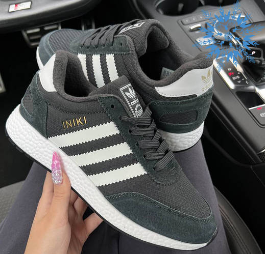 Женские зимние кроссовки Adidas Iniki теплые на флисе термо ...