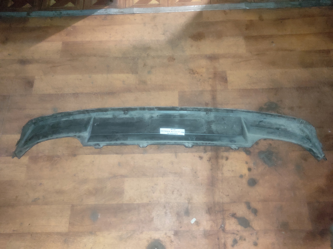 №14 Спойлер заднего бампера (губа) 5E5807521 для Skoda Octavia A7 13-17 ...