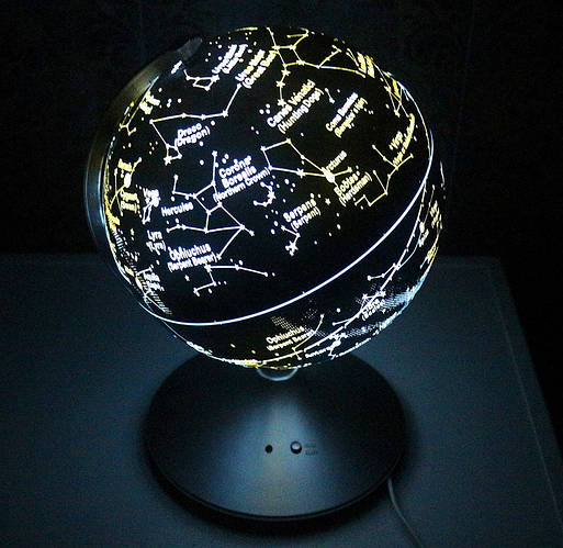 Світлодіодний світильник нічник у вигляді глобуса Карта світу з Usb кабелем та датчиком