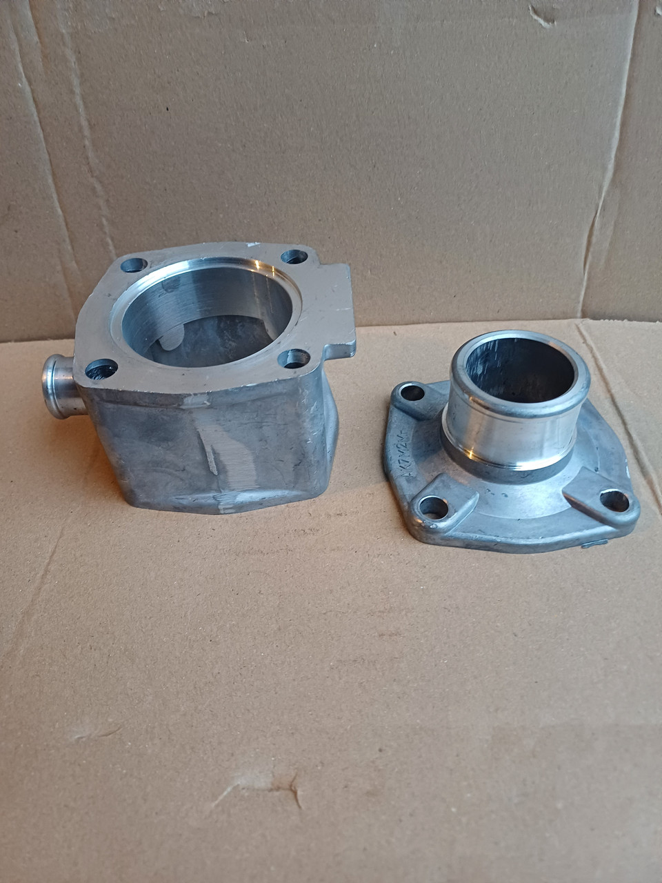 Корпус термостата ЯМЗ 236-1306052/53 (коробка + крышка) 507: продажа ...