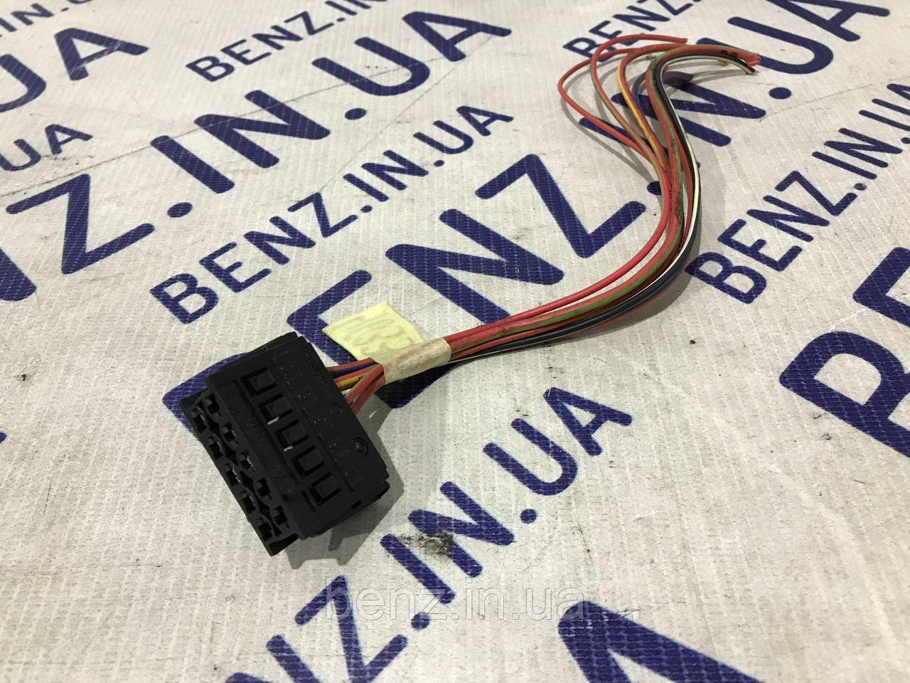 Роз'єм SAM передній Mercedes W221 A2205458428 (ID#2035760138), ціна ...