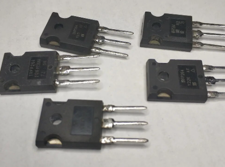IRFP264PBF MOSFET транзистор N канал 38А 250В TO247: продажа, цена в Гайвороне. Транзисторы от ...